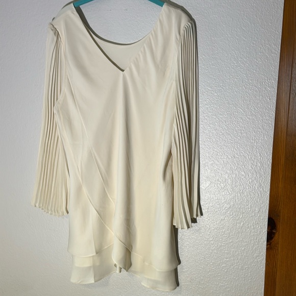 Laurie Felt | Tops | Womens Large Laurie Felt Cream Colored Blouse With ...